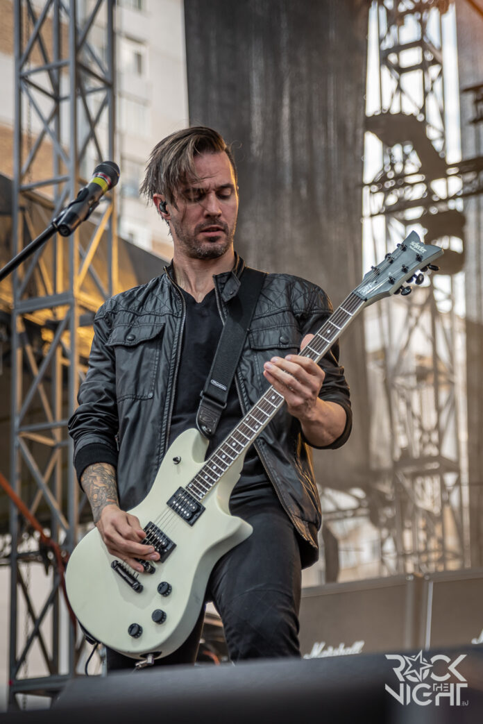 Интервю с Jerry Horton (Papa Roach) | RockTheNight.eu