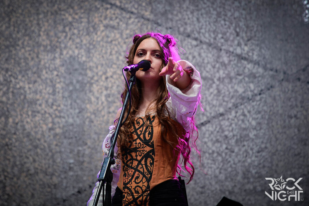 Интервю с Katrine Stenbekk, Florian Winter и Jogeir Mæland (Kalandra ...